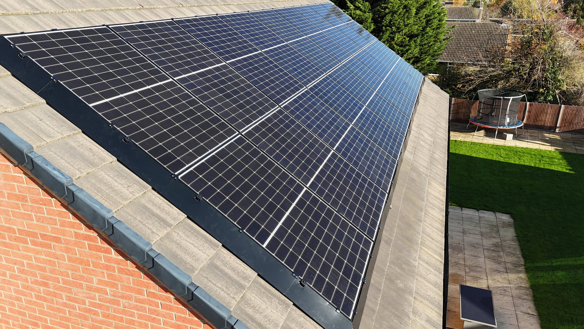 Comparing the Tesla Powerwall vs Solar Panels: Which should you go for ...